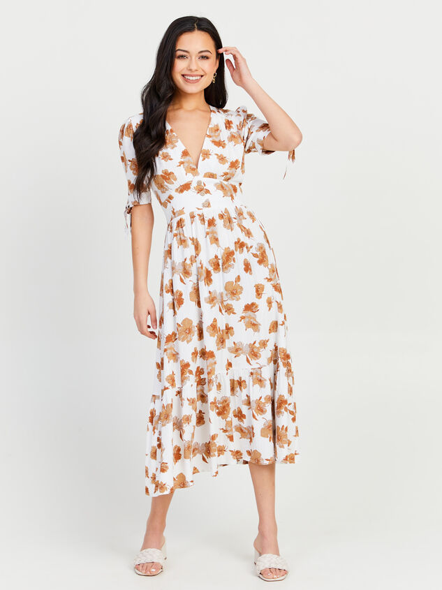 Beautiful, Effortless and Radiant Dress Styles for Women | Altar'd State