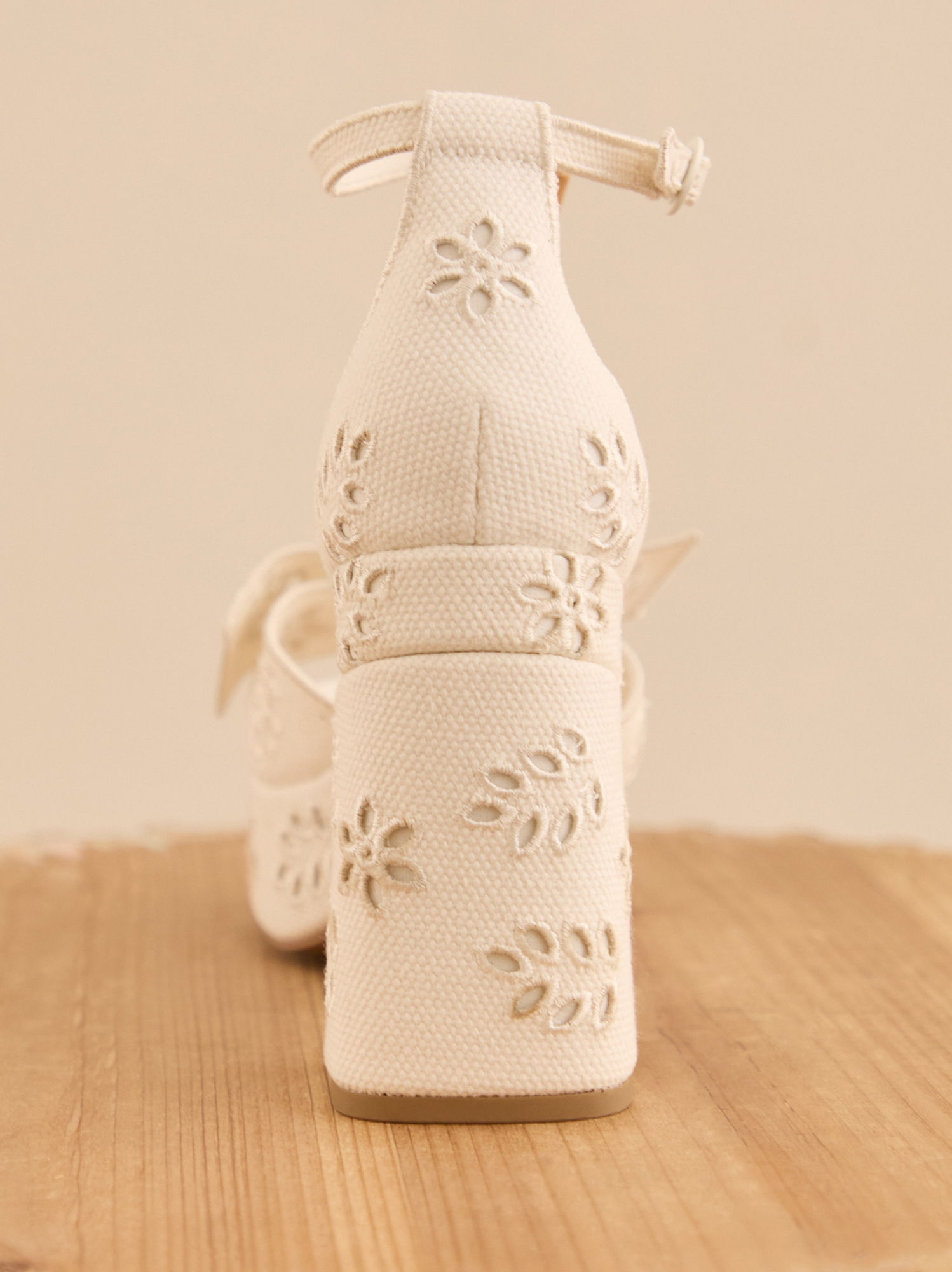 Liloa Eyelet Platform Heel in White | Altar'd State
