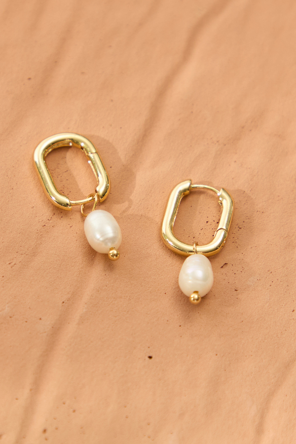 Rectangle Pearl Hoop | Altar'd State