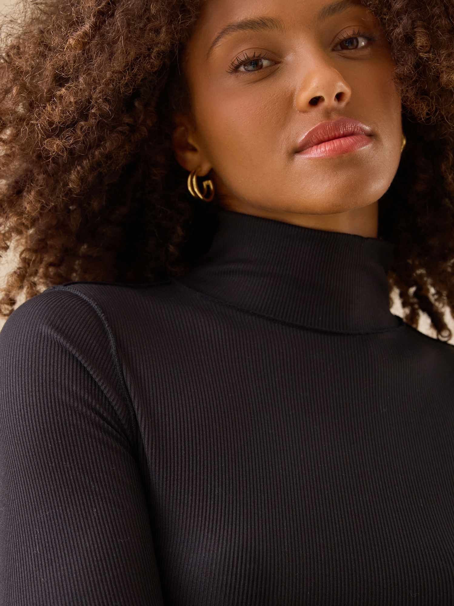 Jora Ribbed Mock Neck Top in Black | Altar'd State