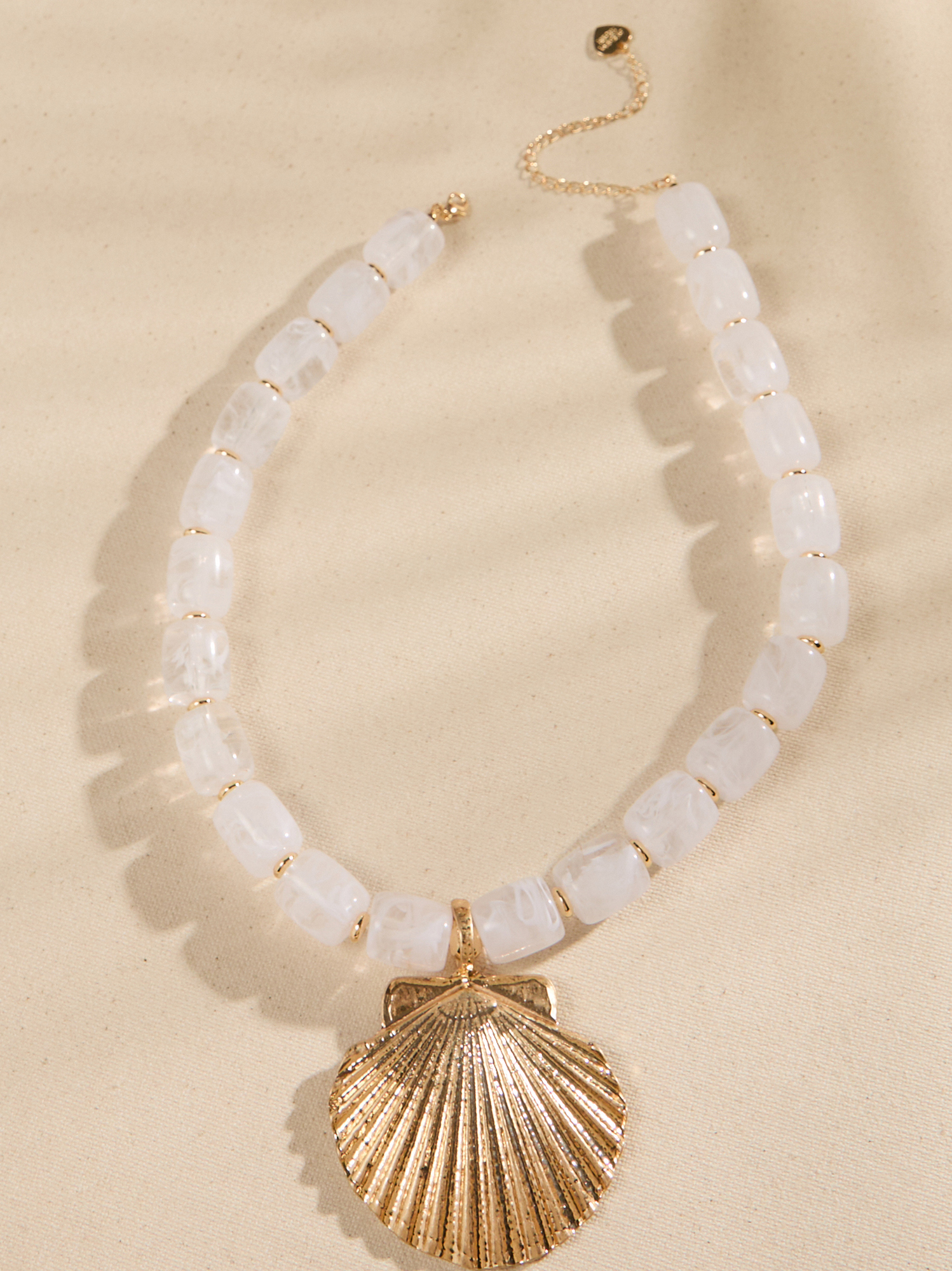 Resin Statement Shell Necklace in Gold & White | Altar'd State